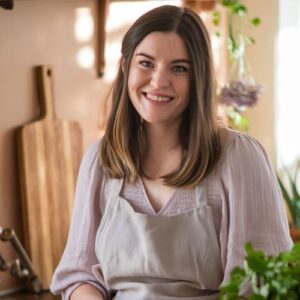 Cocoa Apple Cake – The Delish Recipe